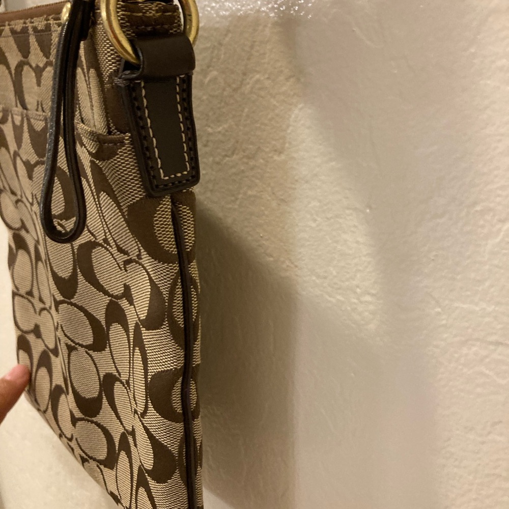 Coach Signature C Fabric Crossbody - Gem